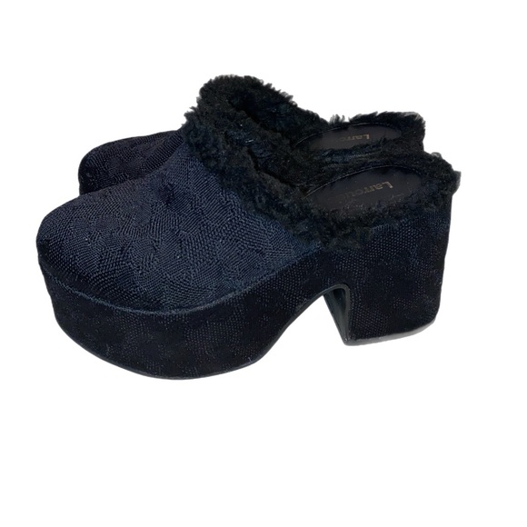 Larroude | Shoes | Larroud Miso Floral Knit Platform Sandal | Poshmark